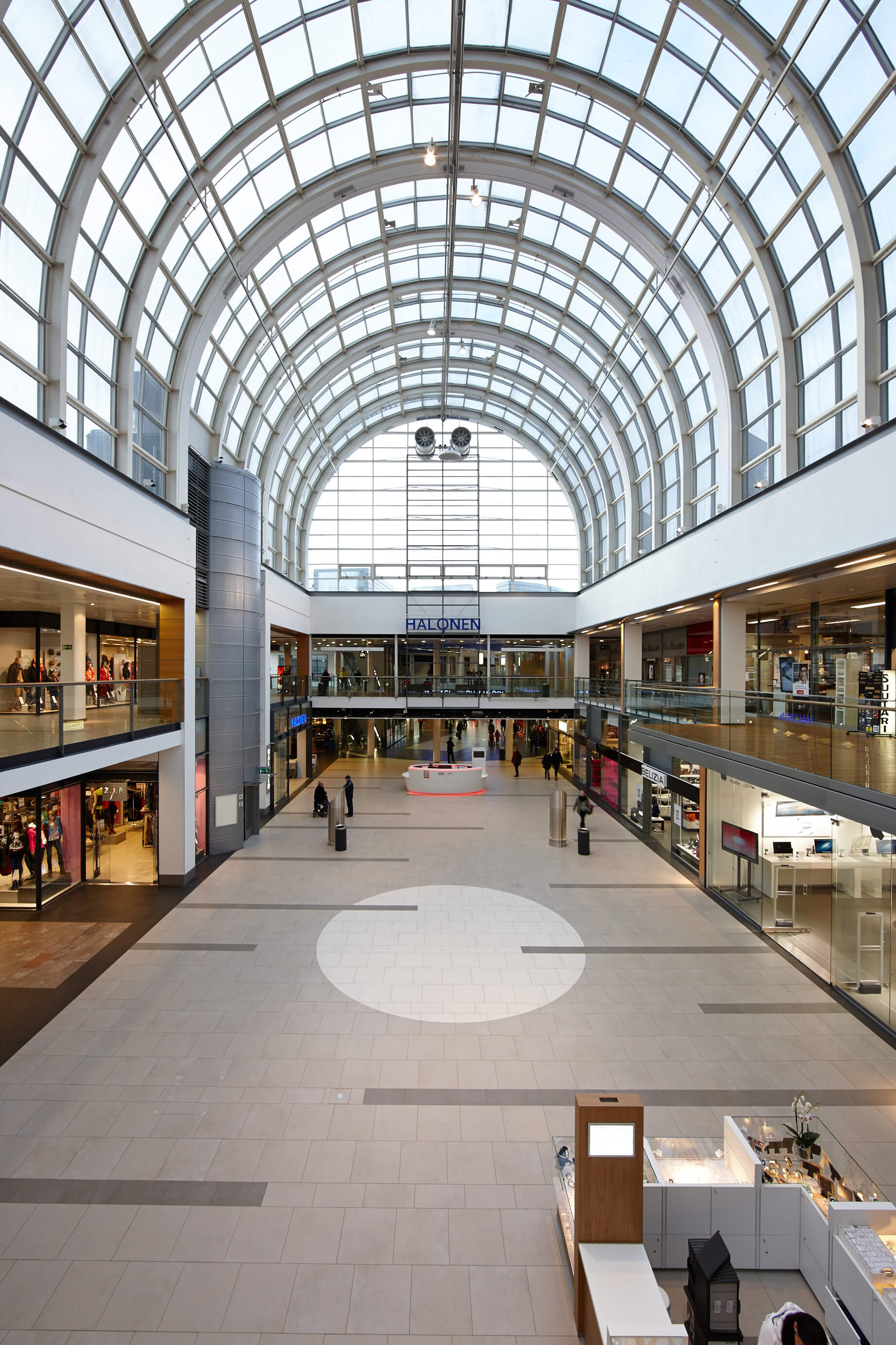 Shopping mall Itis | Ceramiche Caesar